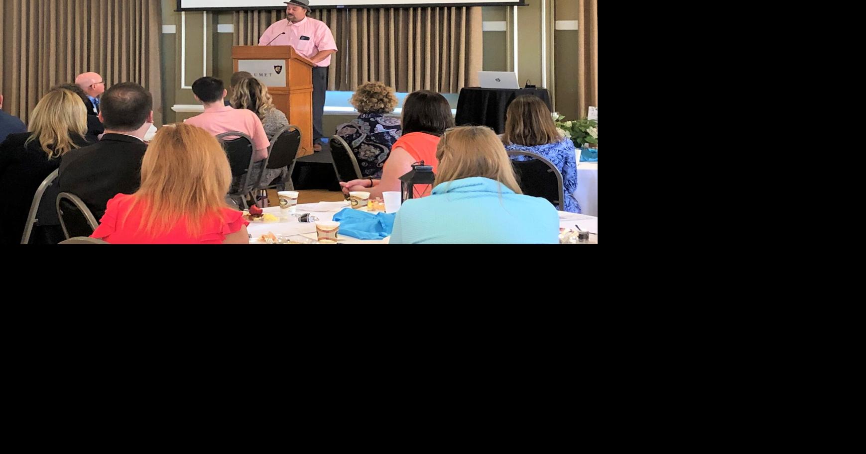 Helping hands: Homeless Coalition of Southern Indiana holds fundraiser ...