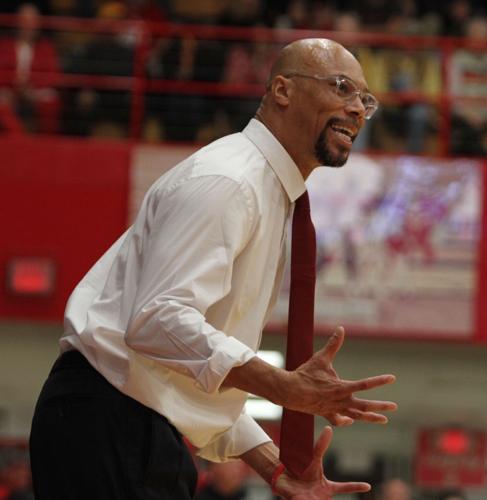 BOYS' BASKETBALL: Red Devils chasing history | Sports | newsandtribune.com