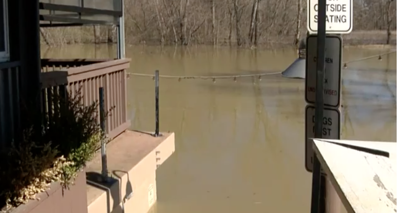 Flooding adds a new layer of trouble for waterfront restaurants ...