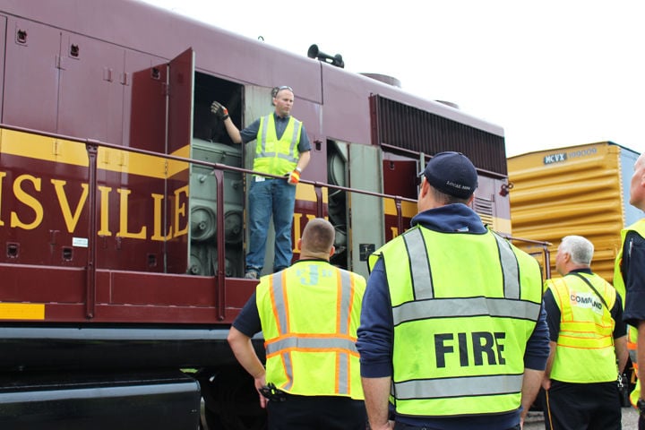 CSX Safety Train makes stop in Clarksville | News | newsandtribune.com
