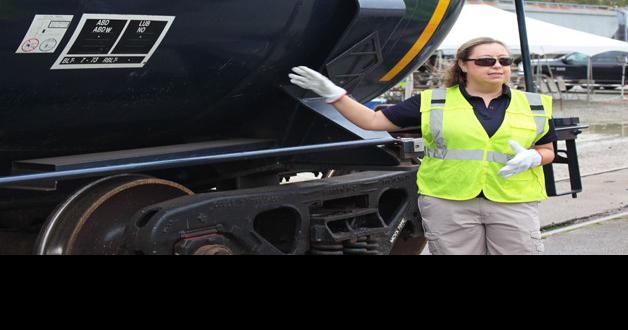 CSX Safety Train makes stop in Clarksville | News | newsandtribune.com