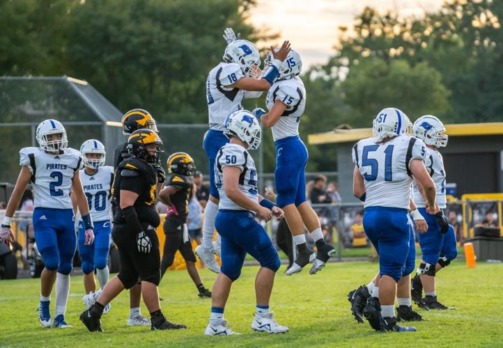 HIGH SCHOOL FOOTBALL: Pirates pull away for 43-21 triumph | Sports ...