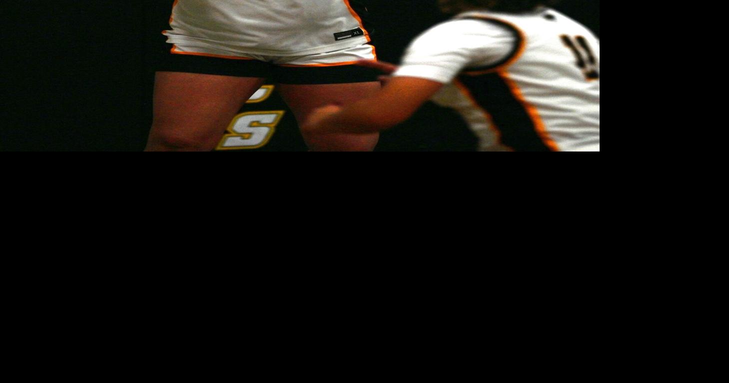 Clarksville Kendra White pass | Sports | newsandtribune.com