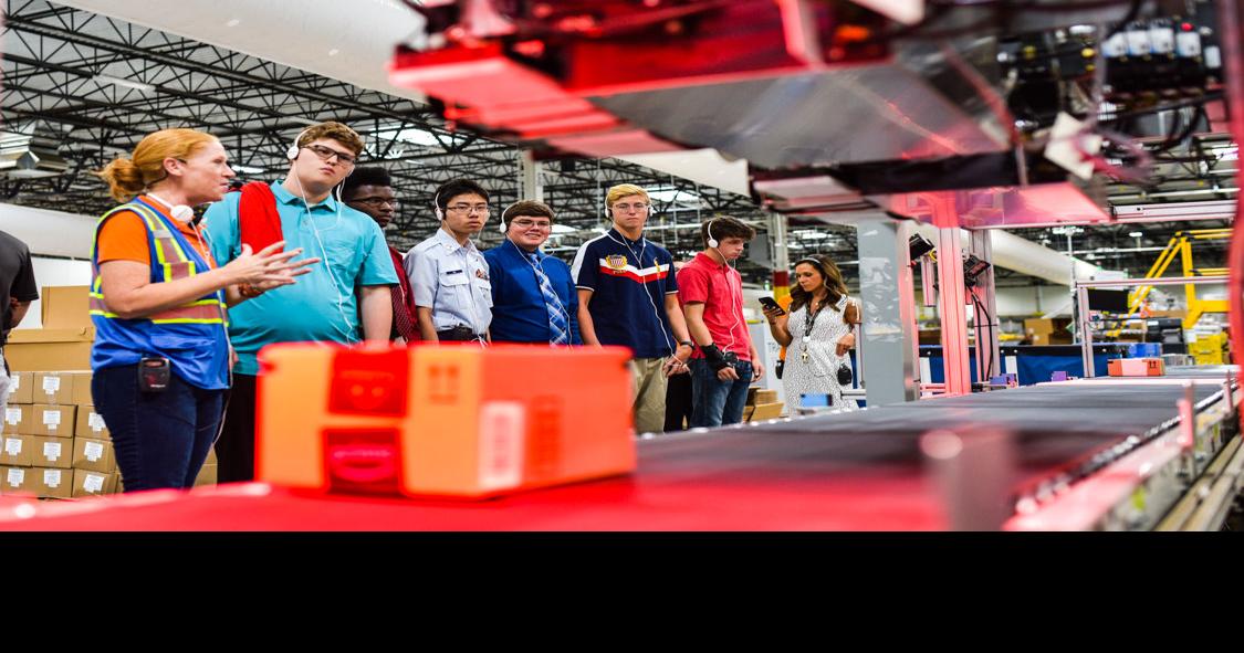 Amazon donates $20,000 to Greater Clark for robotics program | News ...