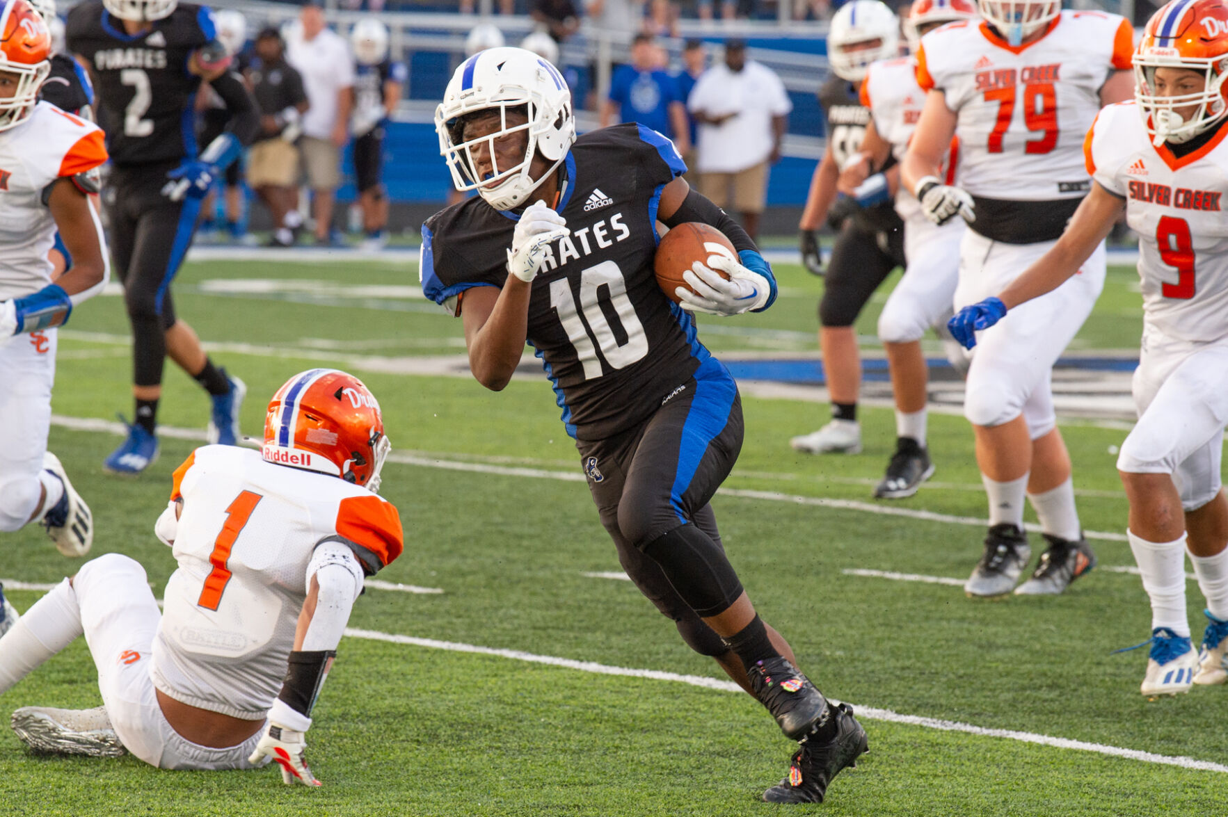 HIGH SCHOOL FOOTBALL PREVIEW: Pirates look to pick up where they left ...