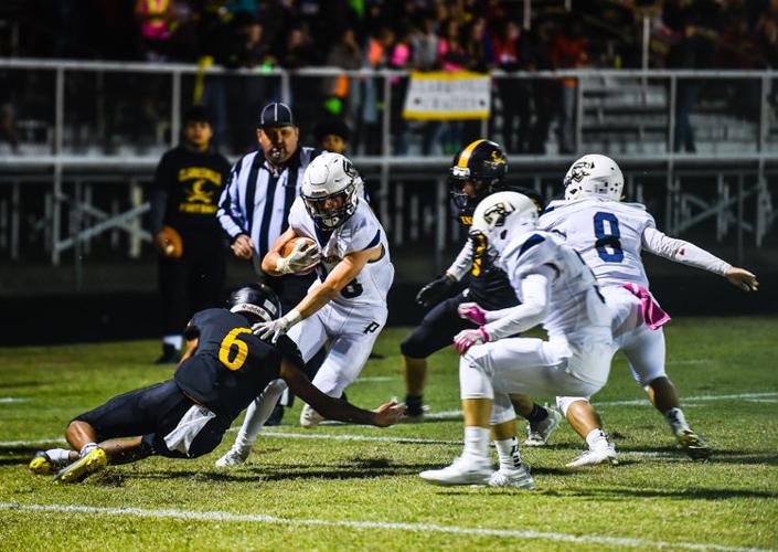 FOOTBALL: Flake has become a primetime player for the Pioneers | Sports ...