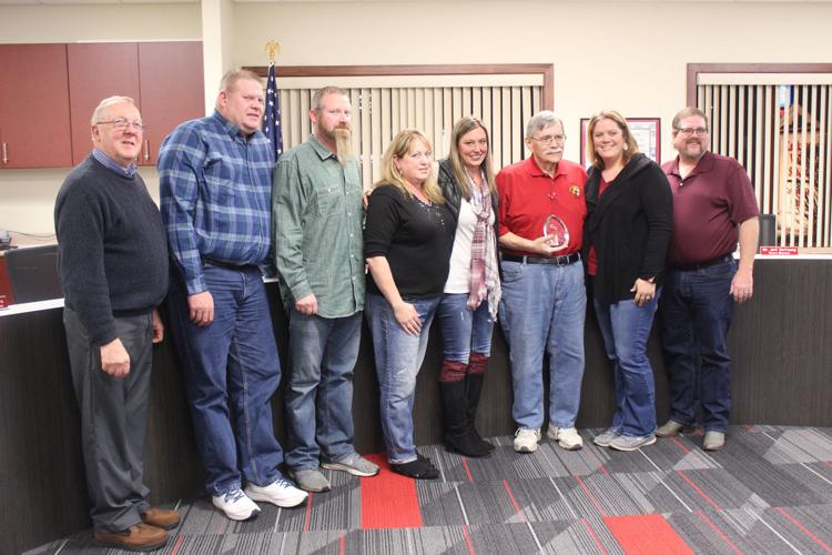 Ridley honored by KV School Corp and board | Business | newsbug.info