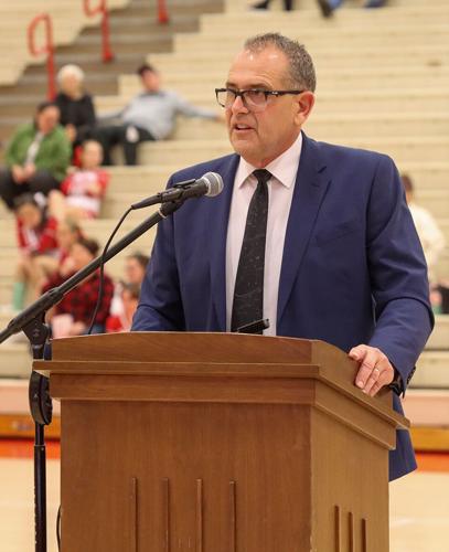 Adams honored with court dedication | News | newsbug.info