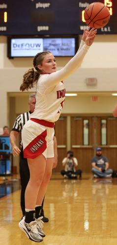 Nickerson, Bowsman lead Indians to victory | Sports | newsbug.info