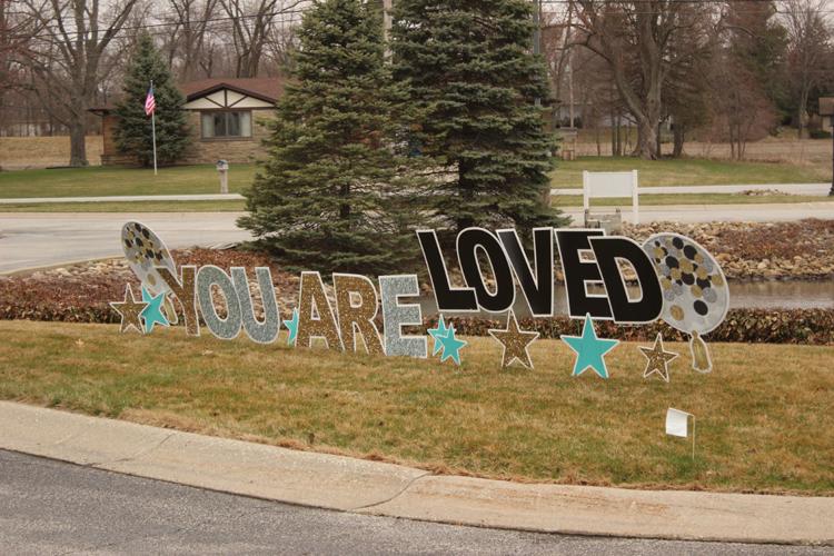 Signs of love: Oak Grove residents know they are not alone | News ...