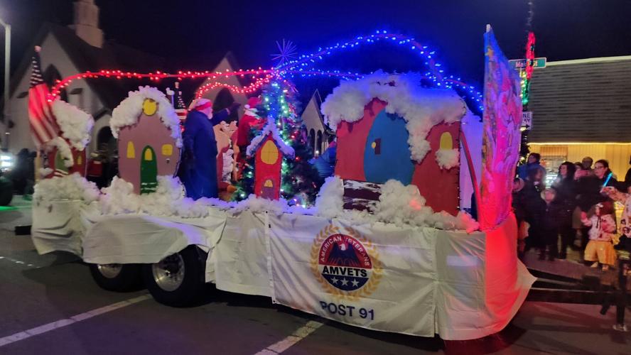 Another Successful Monticello Lighted Christmas Parade in the Books ...