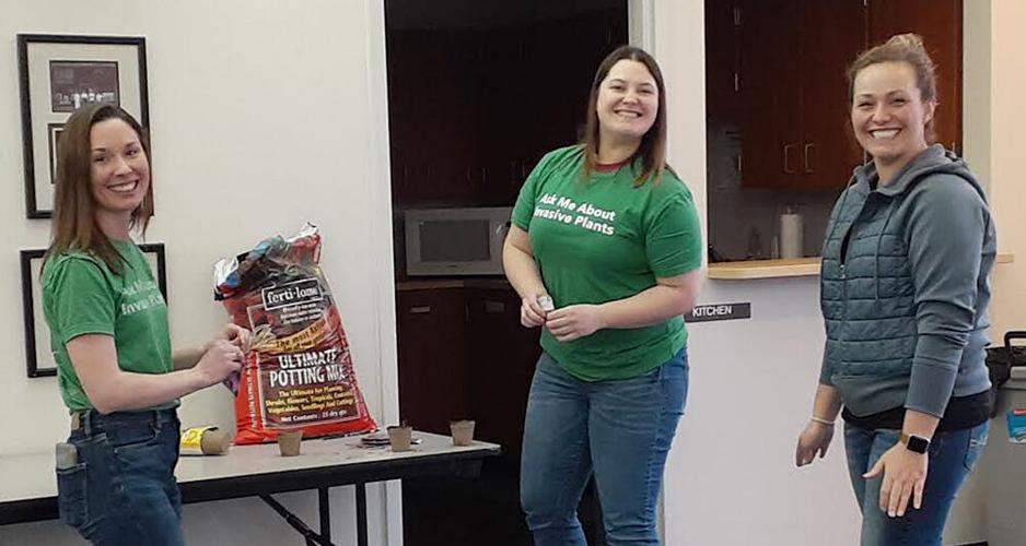 Remington Library hosts World of Wonders plants class | News | newsbug.info