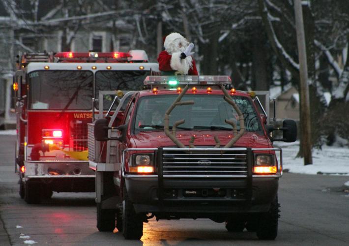 Santa Claus pays visit to Watseka | News | newsbug.info