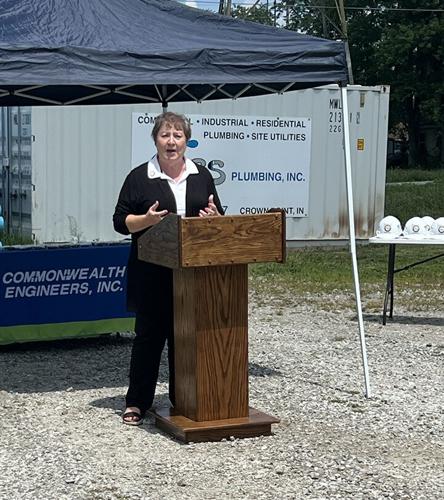 Monticello celebrates water improvement project in RCA neighborhood ...