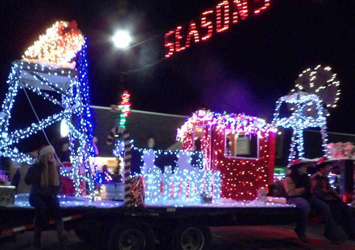 Christmas Parade lights up city and faces | News | newsbug.info