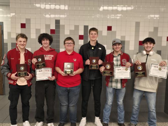 South Newton athletes honored at fall banquet | Sports | newsbug.info