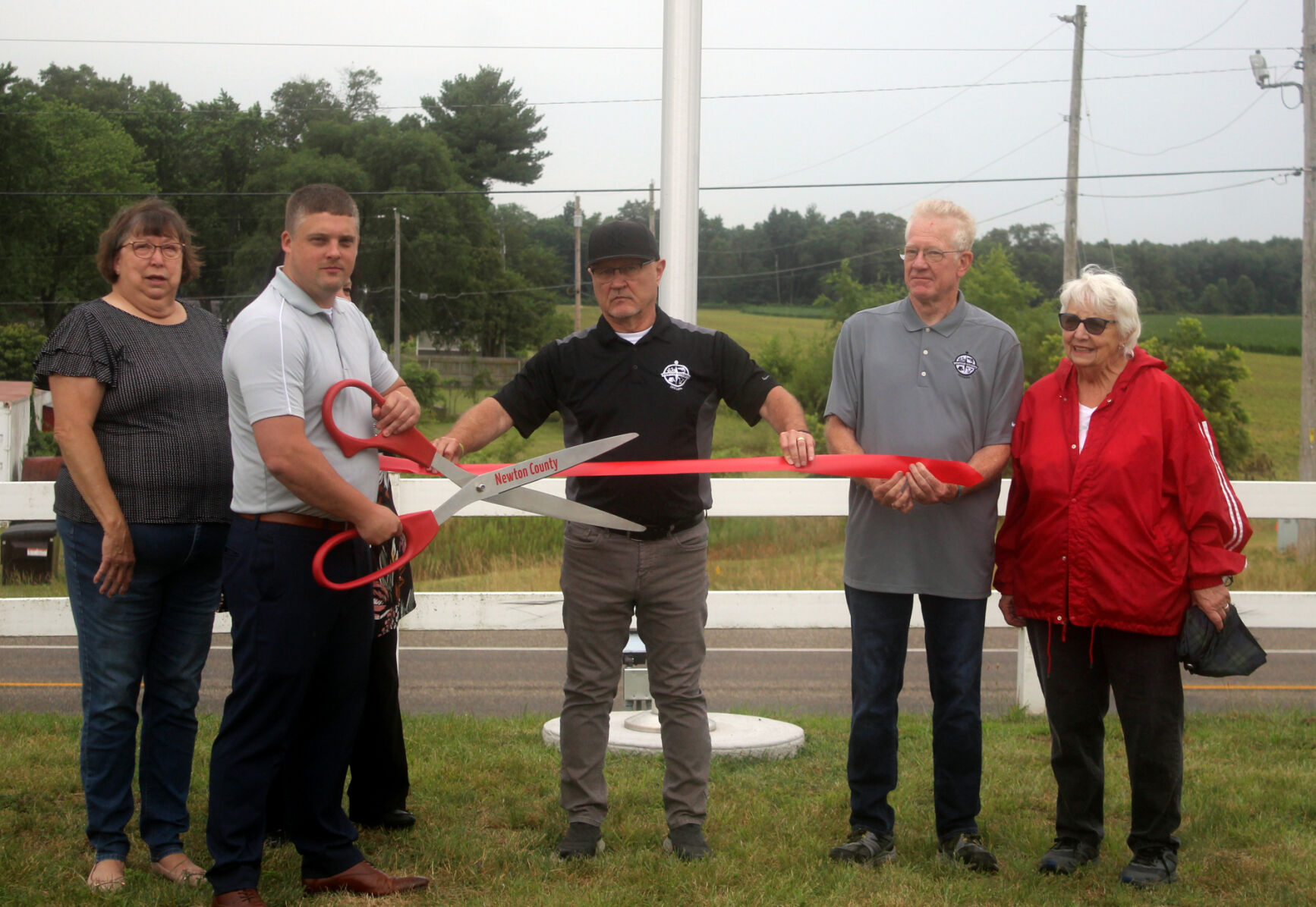 Roselawn community gathers for Flag Monument Dedication | News ...