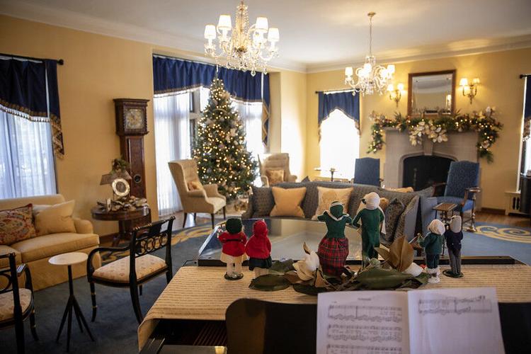 Photos: Inside Look at Indiana Governor's Residence Christmas ...