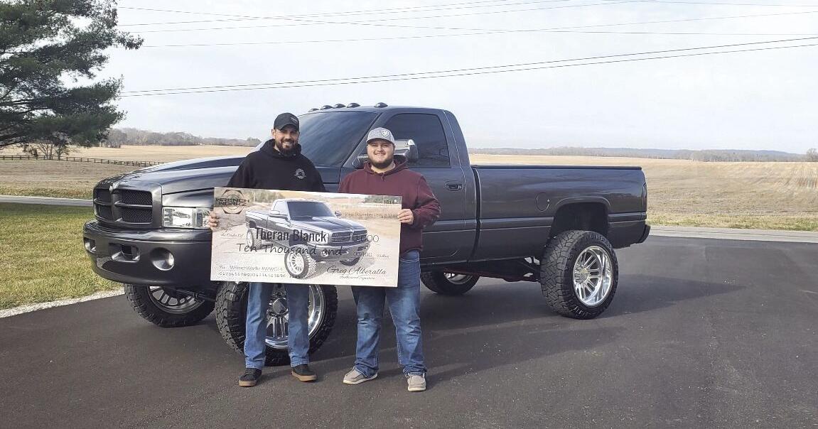 Rural Onarga man wins truck while Christmas shopping | News | newsbug.info