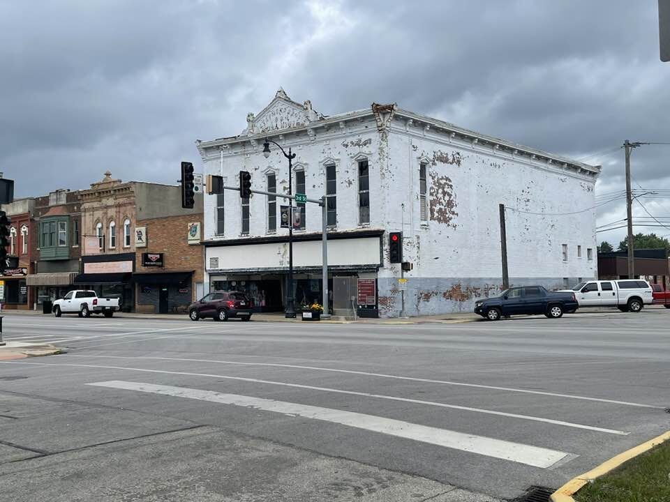 Old opera house demolition discussed again in Watseka | News | newsbug.info