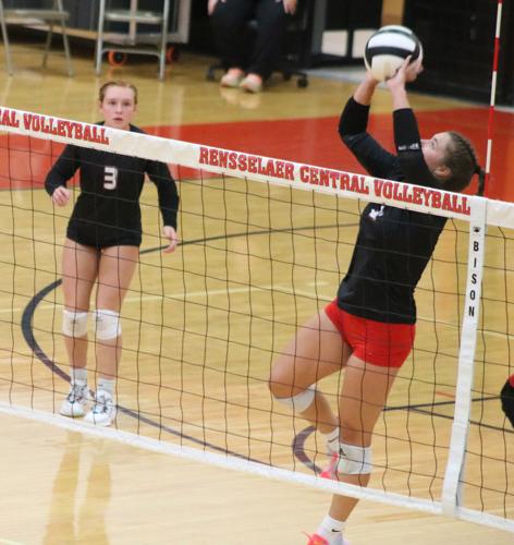 RCHS volleyball team on 4-match win streak, girls' soccer team ties KV ...