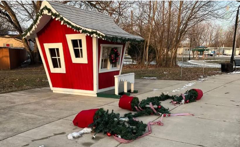 Vandalism of Christmas decorations reported at Potawatomi Park | News ...