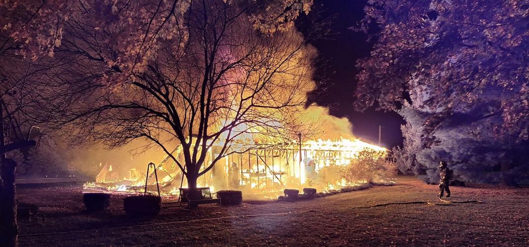 Firefighters battle garage fire in DeMotte | News | newsbug.info