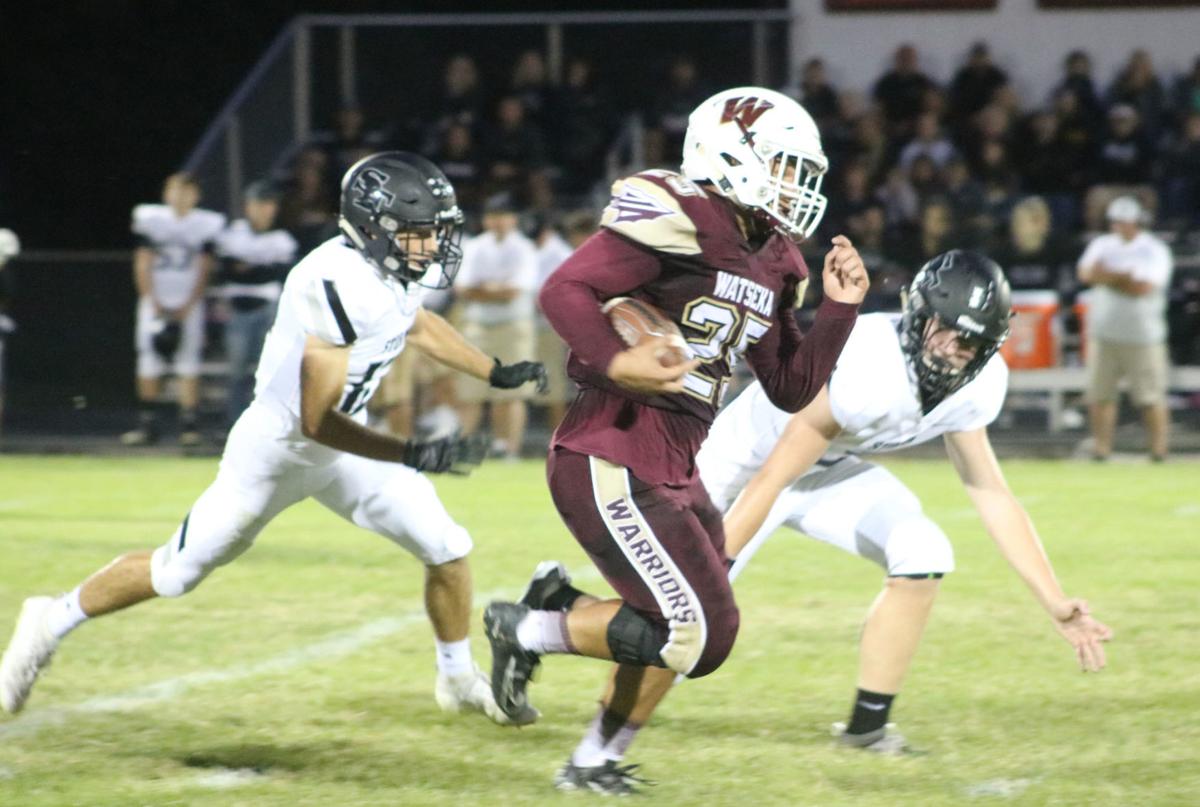 Watseka Warriors' football team defeats Salt Fork | Photos | newsbug.info