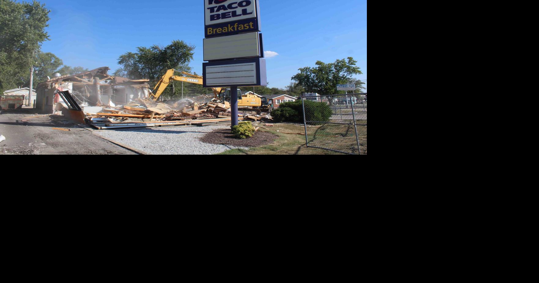 Taco Bell Demolition Photo Gallery | Monticello Herald Journal ...