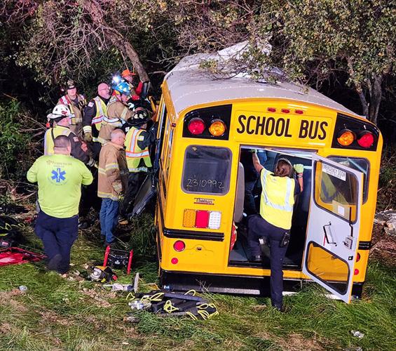 Bus slams into semi-trailer on I-65; driver pinned inside bus for hours ...