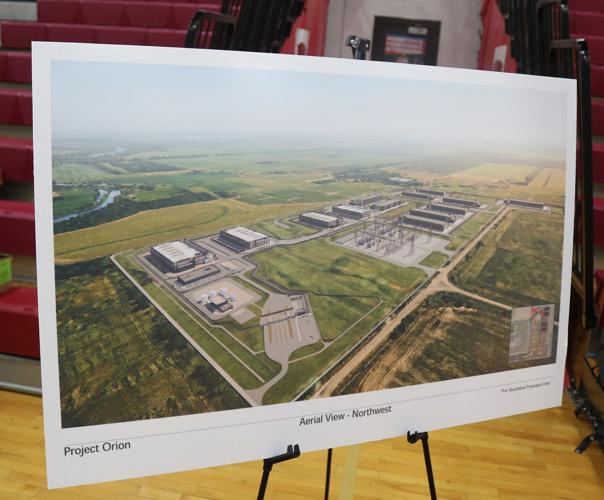 Amazon discusses data center plans with Wheatfield, county residents ...