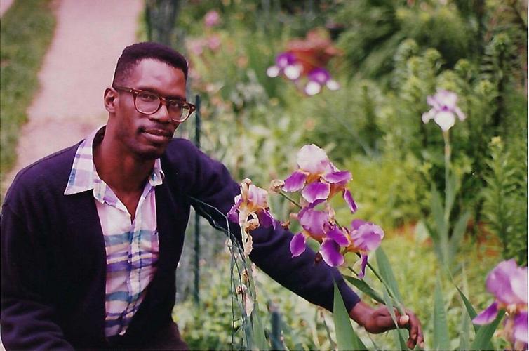 'Outsider art' of Kankakee artist to be exhibited April 1-14 ...