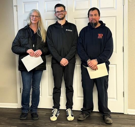 T&D Metal Products conducts Service Award Program, enhances awards ...