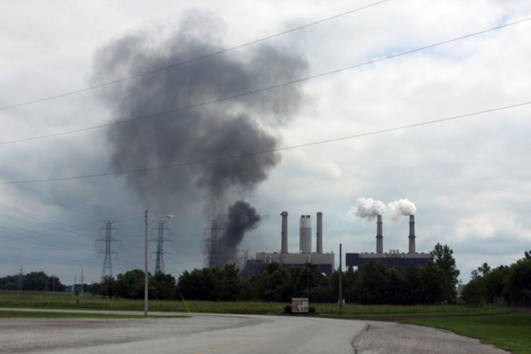 20 area fire departments battle blaze at NIPSCO's Wheatfield generating ...