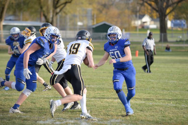 Milford Cissna Park Bearcats ends Ashton-Franklin Center Raiders ...