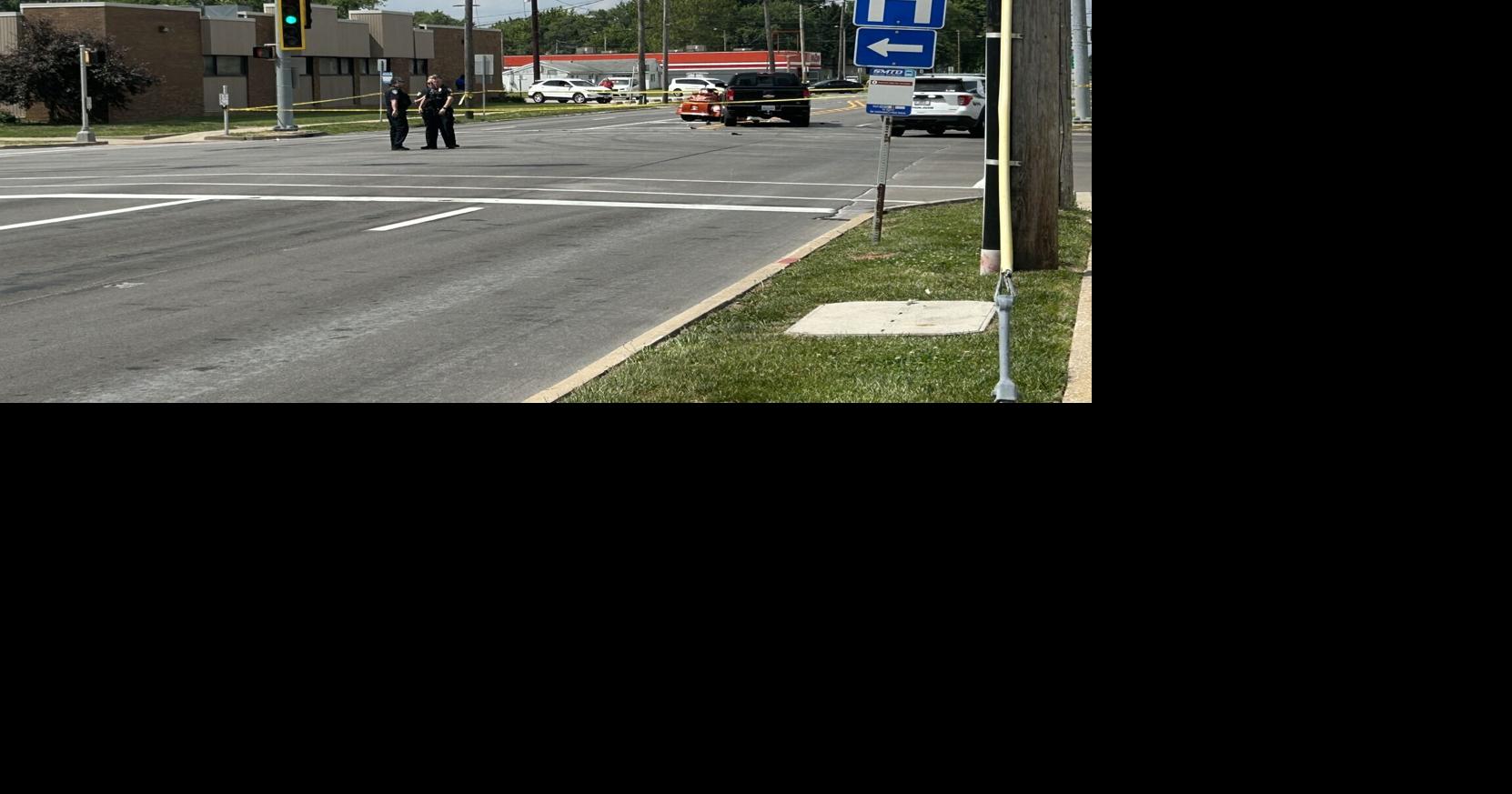 Motorcycle and pick-up truck crash in Springfield leaves one person ...