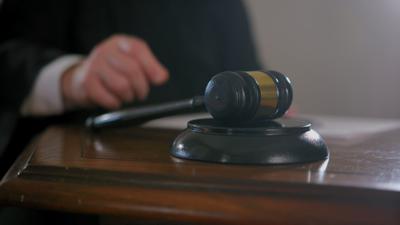 Gillespie man pleads guilty to possessing stolen gold coins | News ...