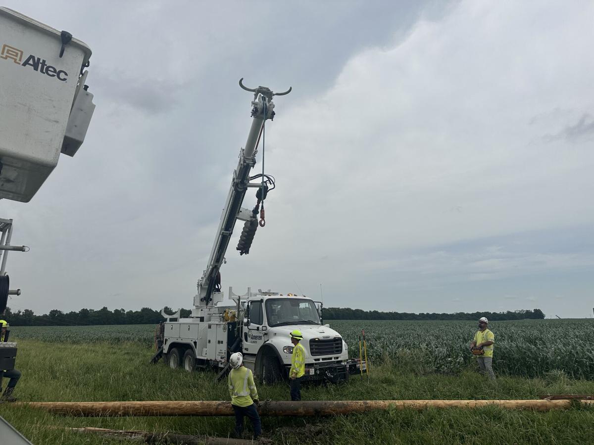 Power may not be restored in Mechanicsburg until Friday night, Ameren ...