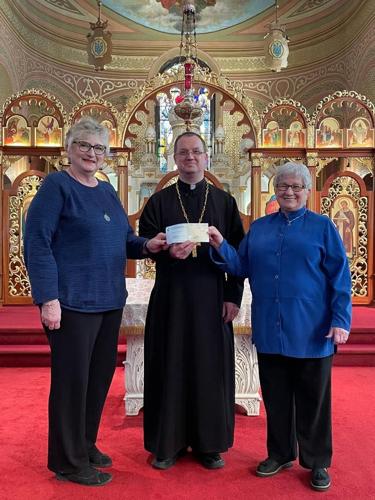 Methodist churches donate $10K to Transfiguration Ukrainian church ...