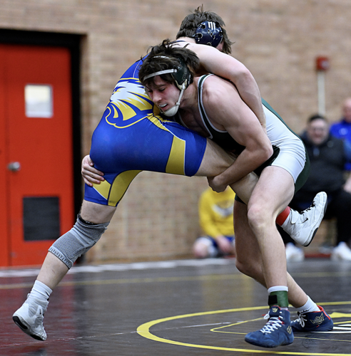 H.S. Wrestling: Warrior Run goes 7-for-7 on regional qualifiers; Ulrich ...