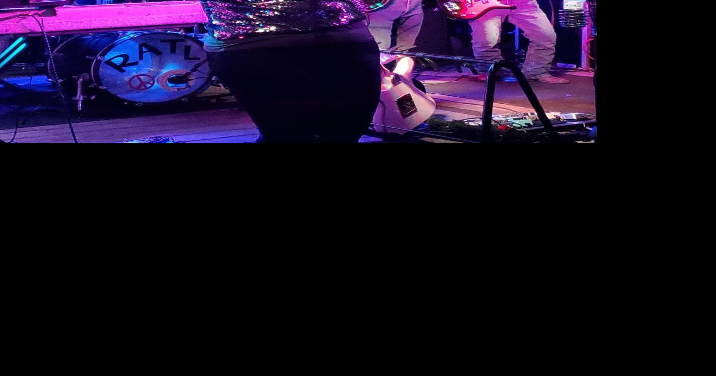 Father-daughter duo honor past, present and future through music | Arts ...