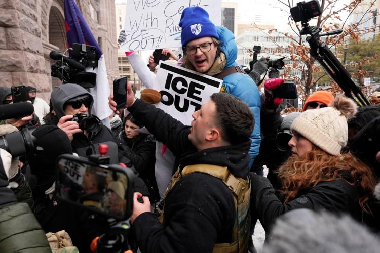 Photos show anti-ICE crowd chase off pro-ICE demonstrators from ...
