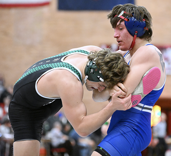 H.S. Wrestling: 19 locals advance to D4 semis, clinch spots at NE ...