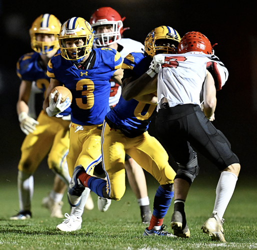 H.S. Football: Bates, Eagles cruise past Montgomery in district ...