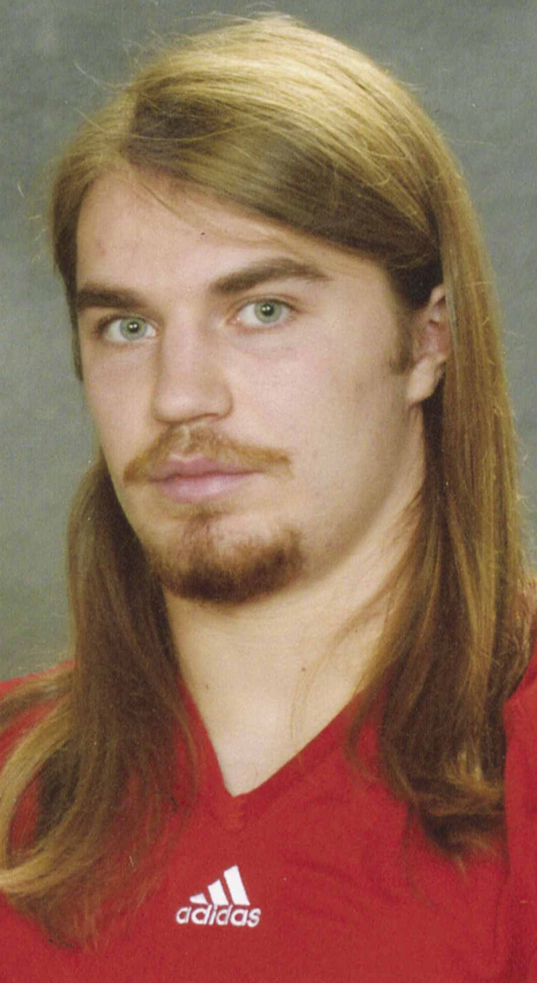 Mt. Carmel athletes win scholarships | Local | newsitem.com