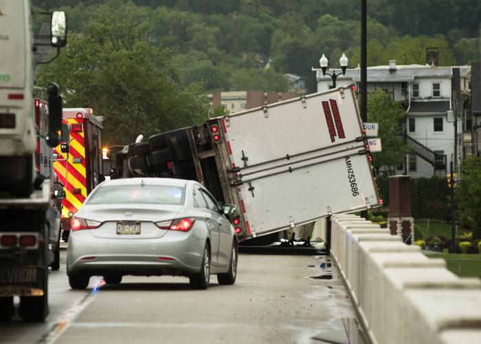 Truck, trees toppled by gusts of 60 mph-plus | Local | newsitem.com