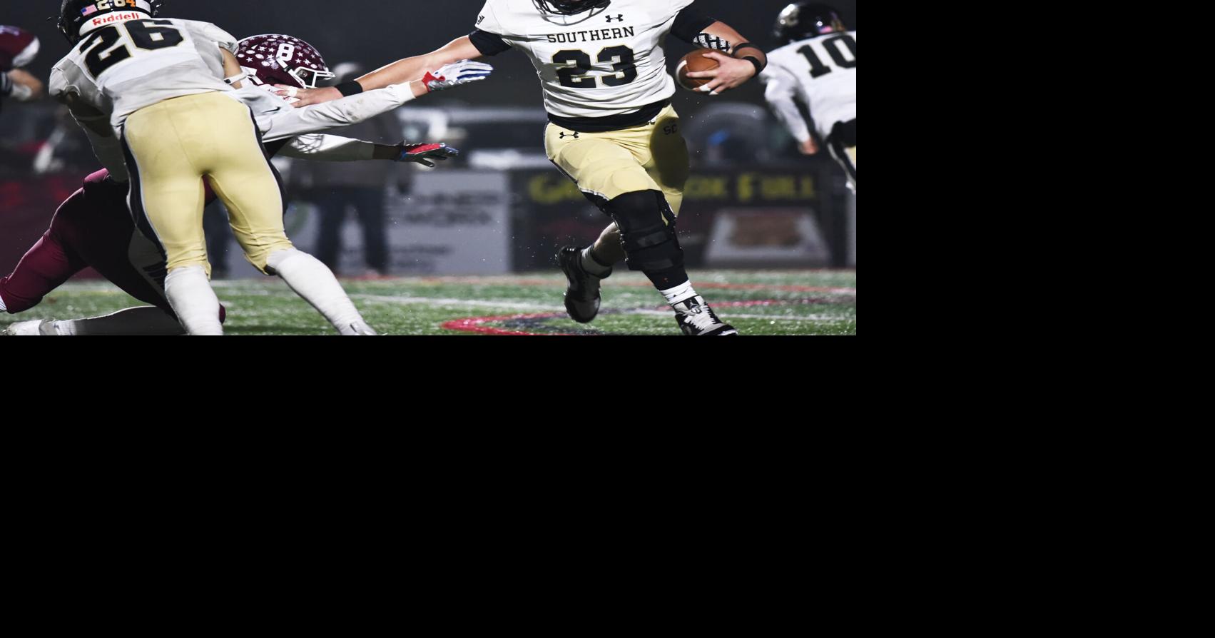 H.S. Football Notebook: Offense improved, defense kept rolling for ...