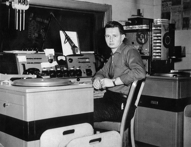 Tom Kutza, icon of Shamokin, dies at 82 | Local | newsitem.com