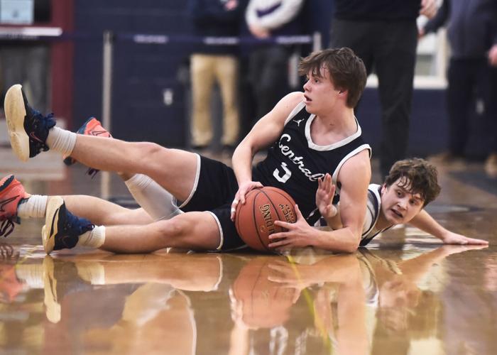 H.S. Boys Basketball: Late first-half run pushes Indians to blowout win ...