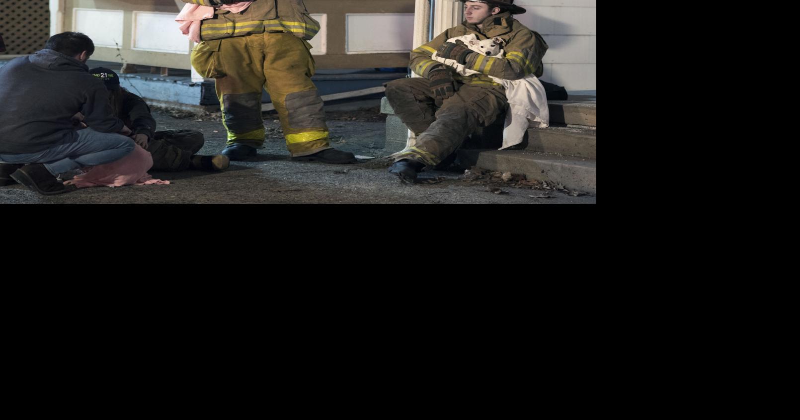 Firefighters rouse dozing homeowner | Local | newsitem.com